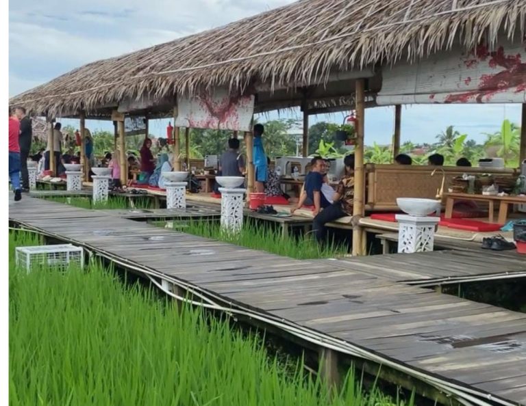 D’Sawah Resort, Resto & Rekreasi Sensasi Makan Khas Sunda dan Menginap ...